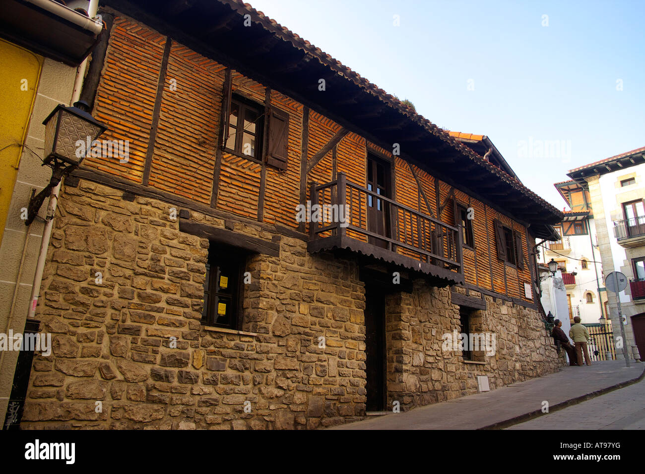 Estructura tipica hi-res stock photography and images - Alamy