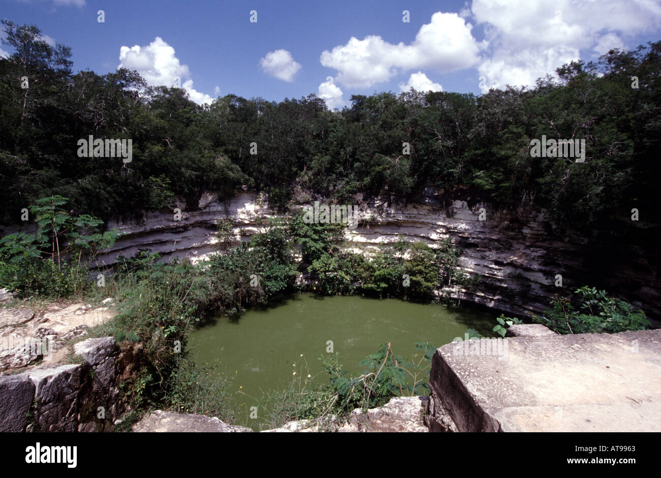 Sacred cenote chichen itza mexico hi-res stock photography and images ...