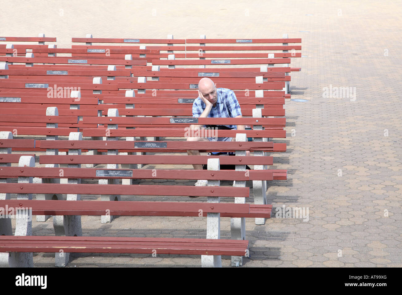 Sad lonely depressed single forty hi-res stock photography and images ...