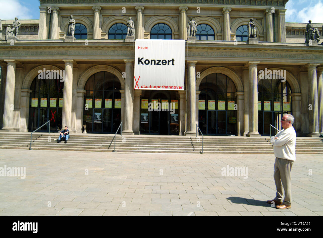 Opernhaus hannover hi-res stock photography and images - Alamy