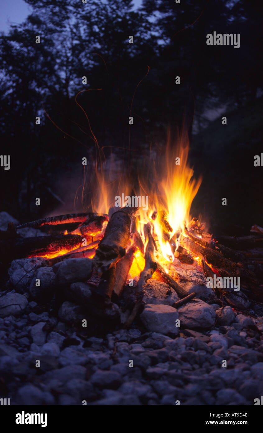Fire places campfire hi-res stock photography and images - Alamy