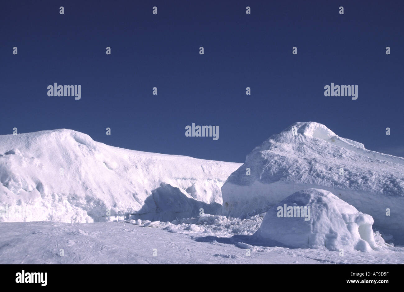igloo in snowy landscape Stock Photo - Alamy