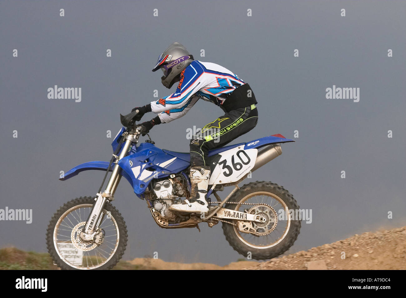 moto cross driver Stock Photo - Alamy