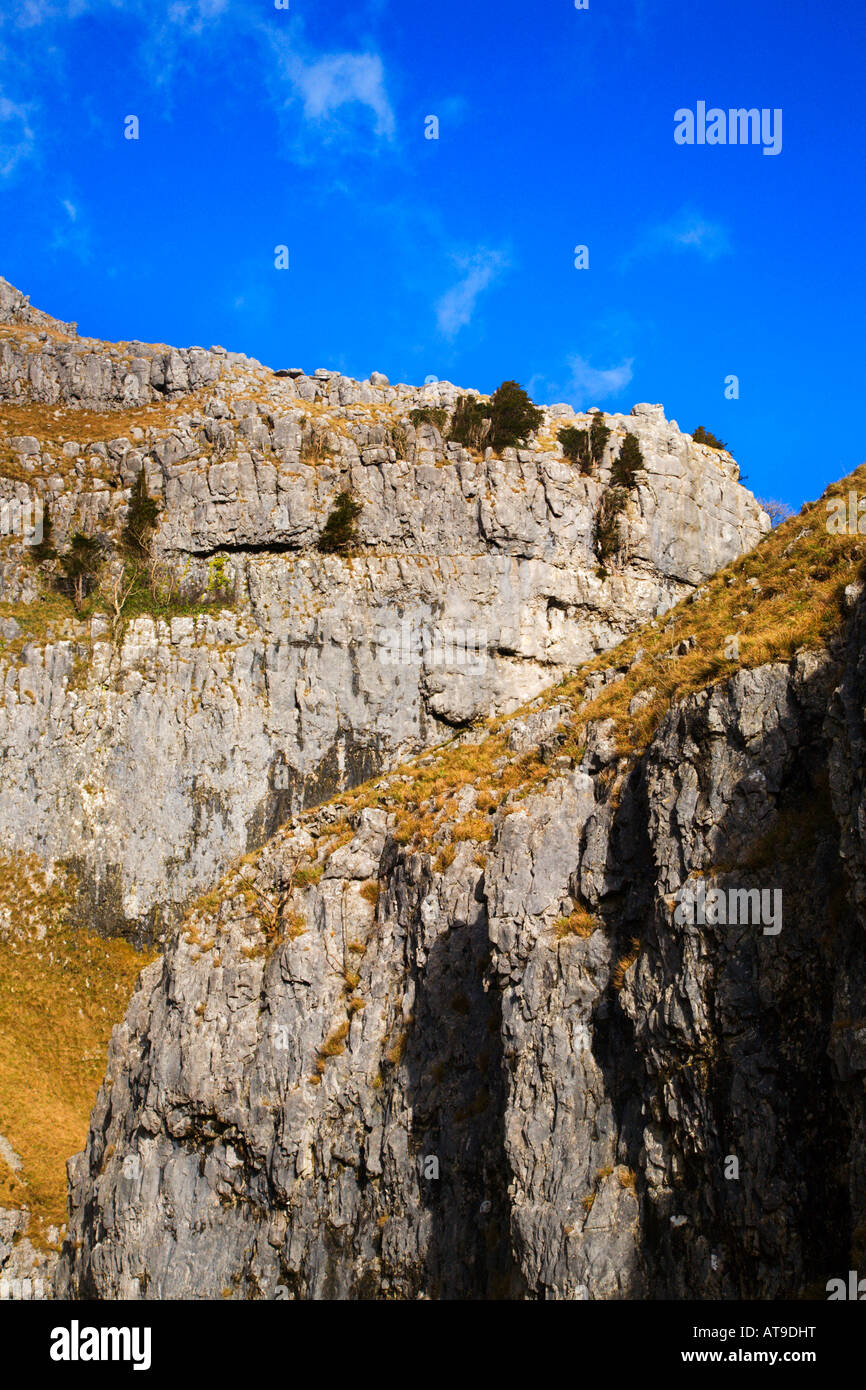 Sheer Cliffs Gordale Scar Malhamdale Yorkshire Dales England Stock ...