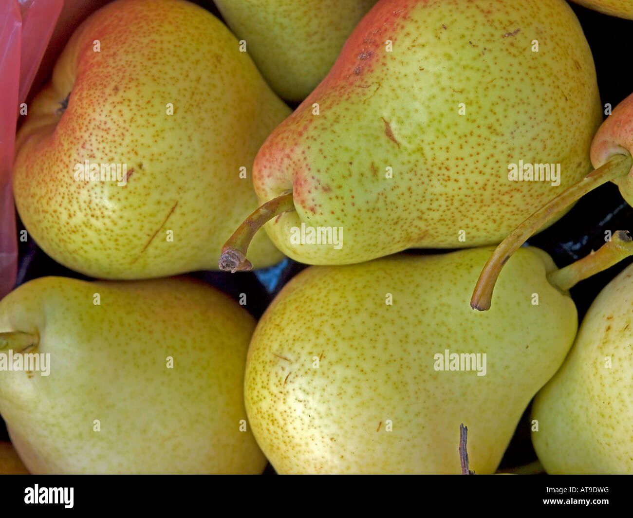 pears in a box for sale Stock Photo - Alamy