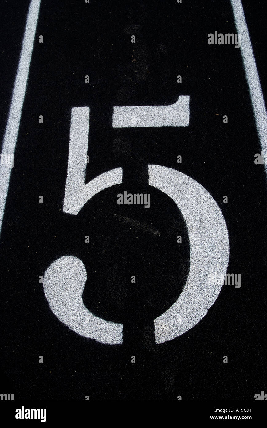 Number 5 track hi-res stock photography and images - Alamy