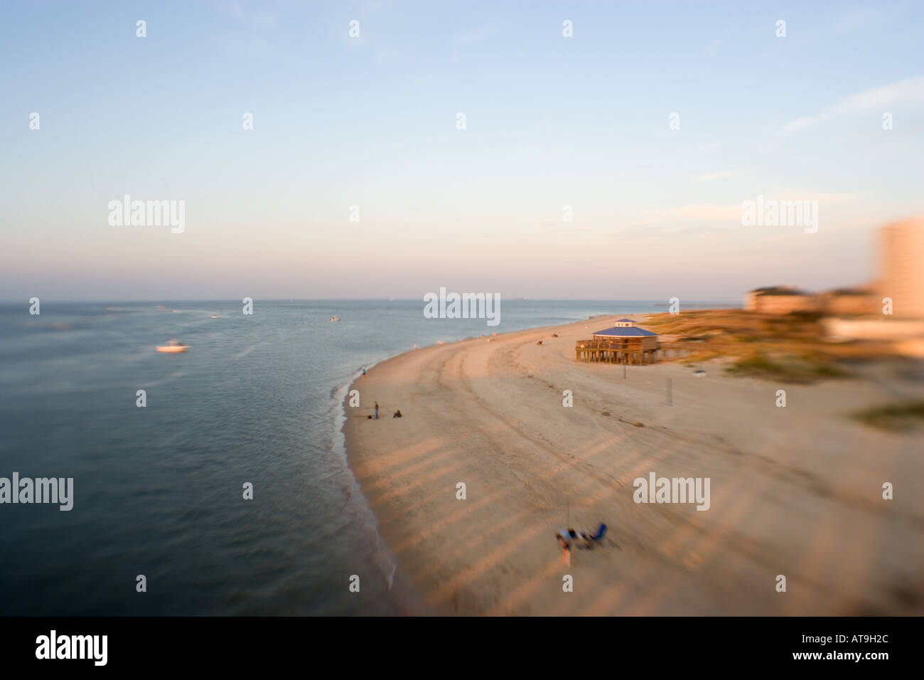 Waterline of Chesapeake Bay and beach near Lesner Bridge Lynnhaven ...
