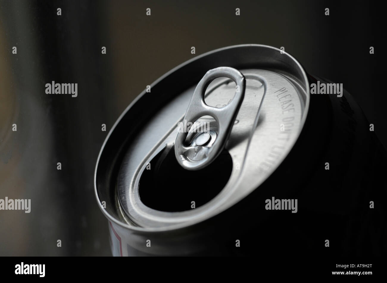Beer can top hi-res stock photography and images - Alamy