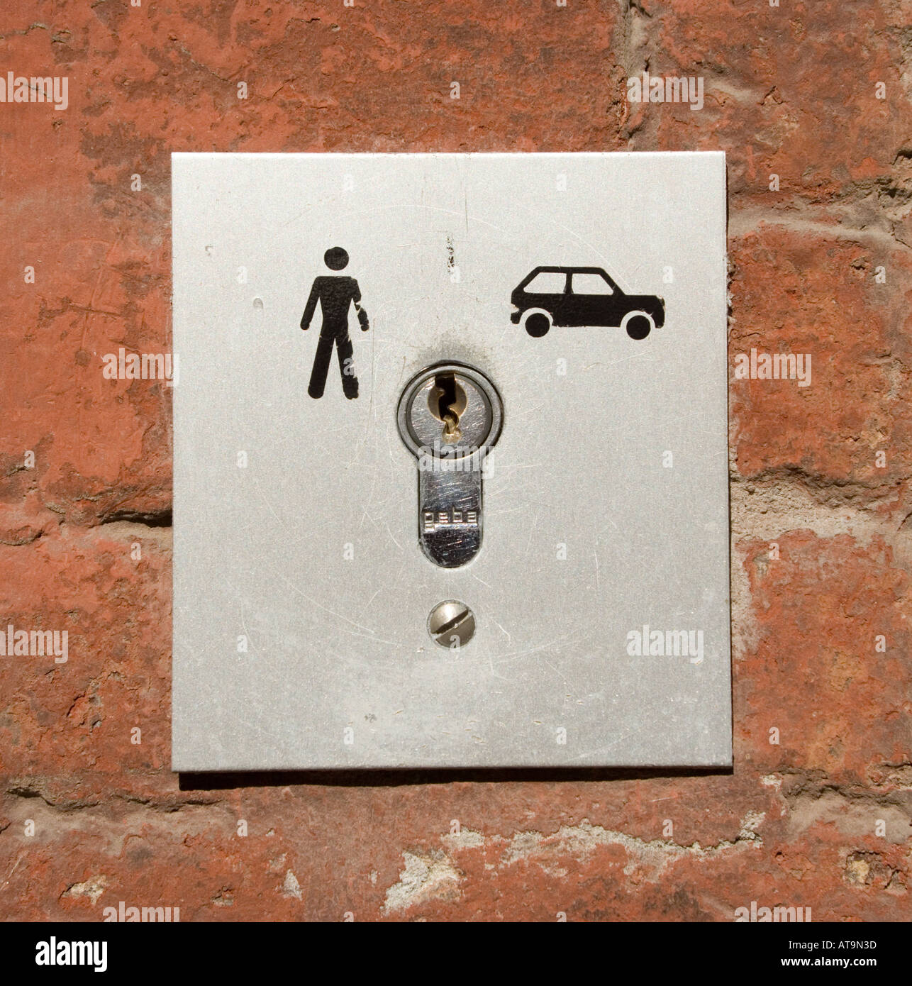 For the lock hi-res stock photography and images - Alamy