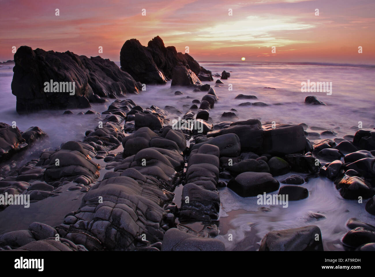 Duckpool cornwall hi-res stock photography and images - Alamy