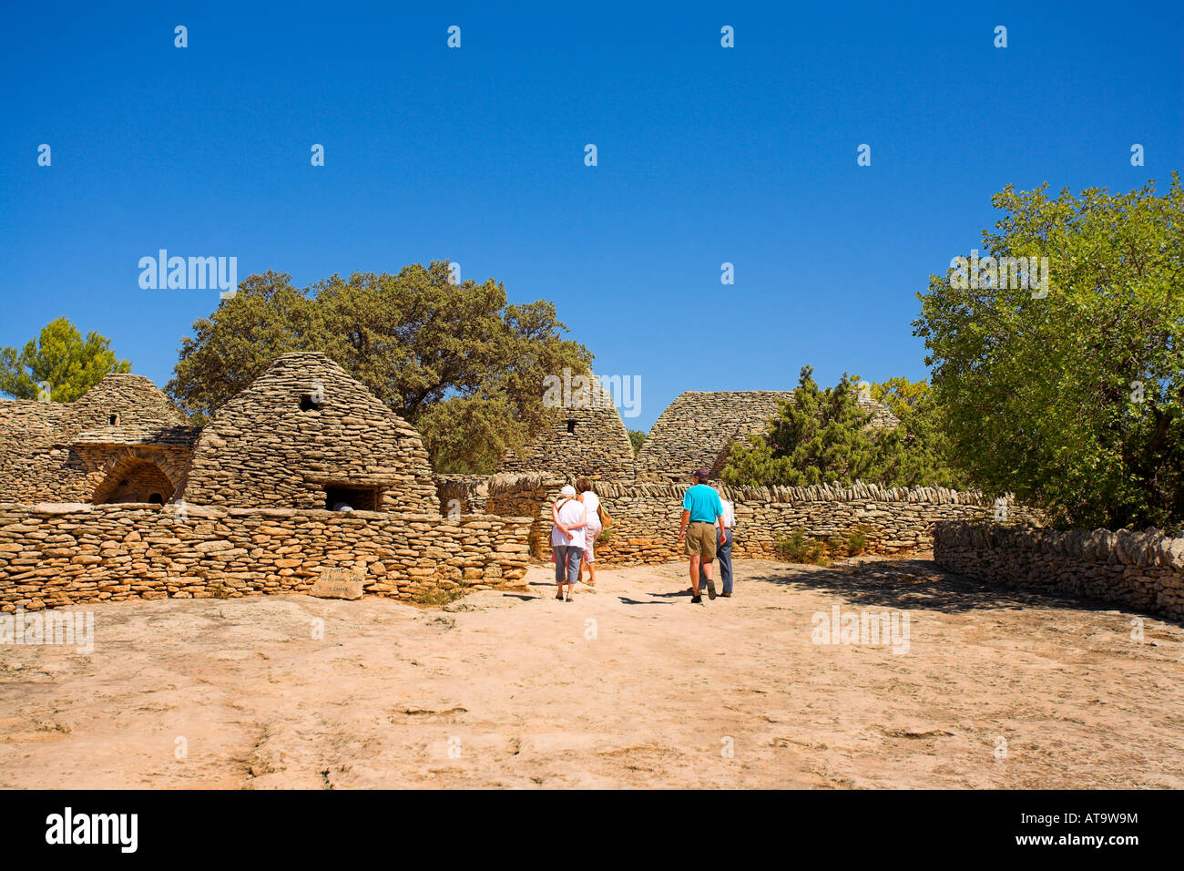 France - Les Bories at Gordes, historic village, Provence Stock Photo ...