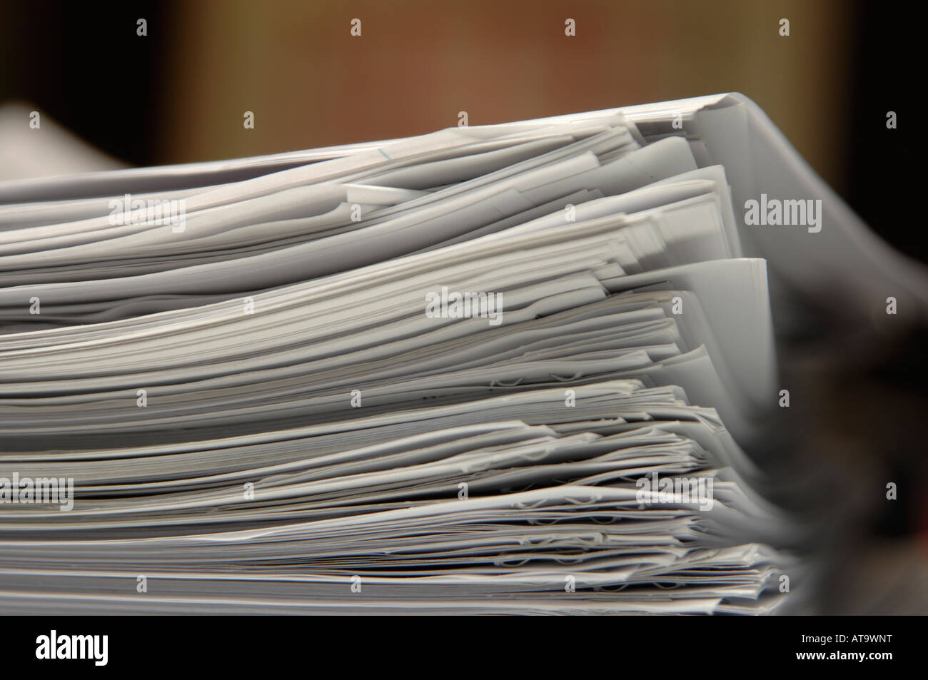 Paper edge hi-res stock photography and images - Alamy