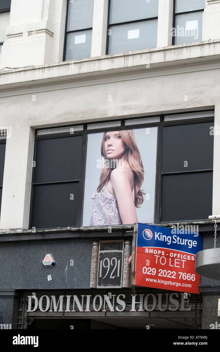 twenties fashion at dominions arcade cardiff number 2647 Stock Photo ...