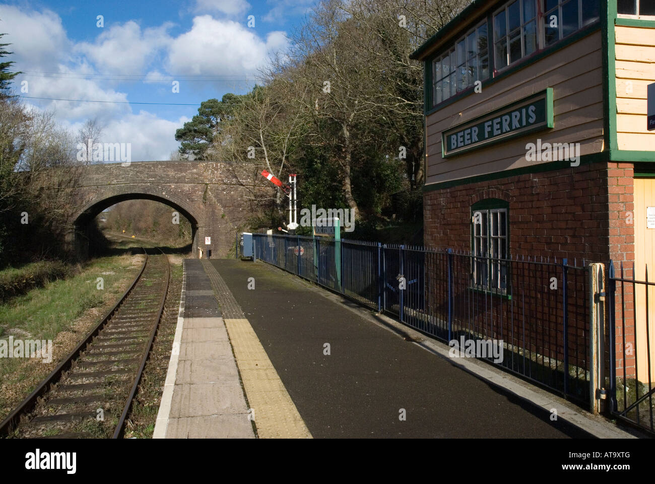 Calstock station hi-res stock photography and images - Alamy