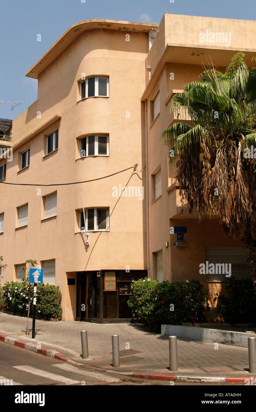 Israel Tel Aviv Samuelson house on Rothschild Boulevard a Bauhaus style building Stock Photo - Alamy