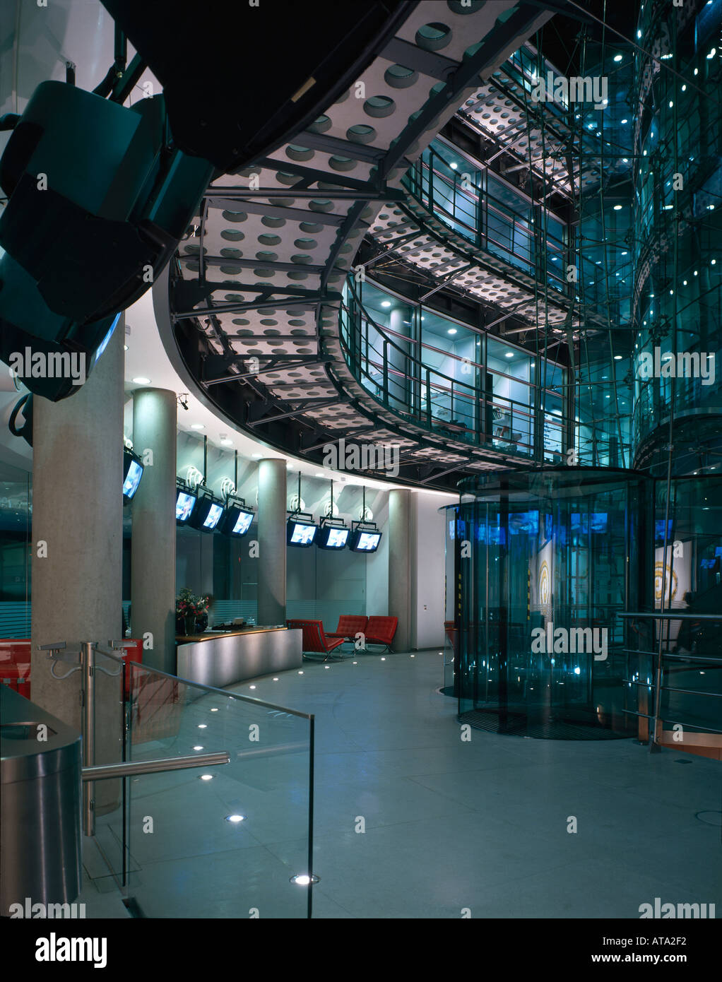 Channel 4 Television HQ, London, 1990 - 1994. Architect: Richard Rogers ...
