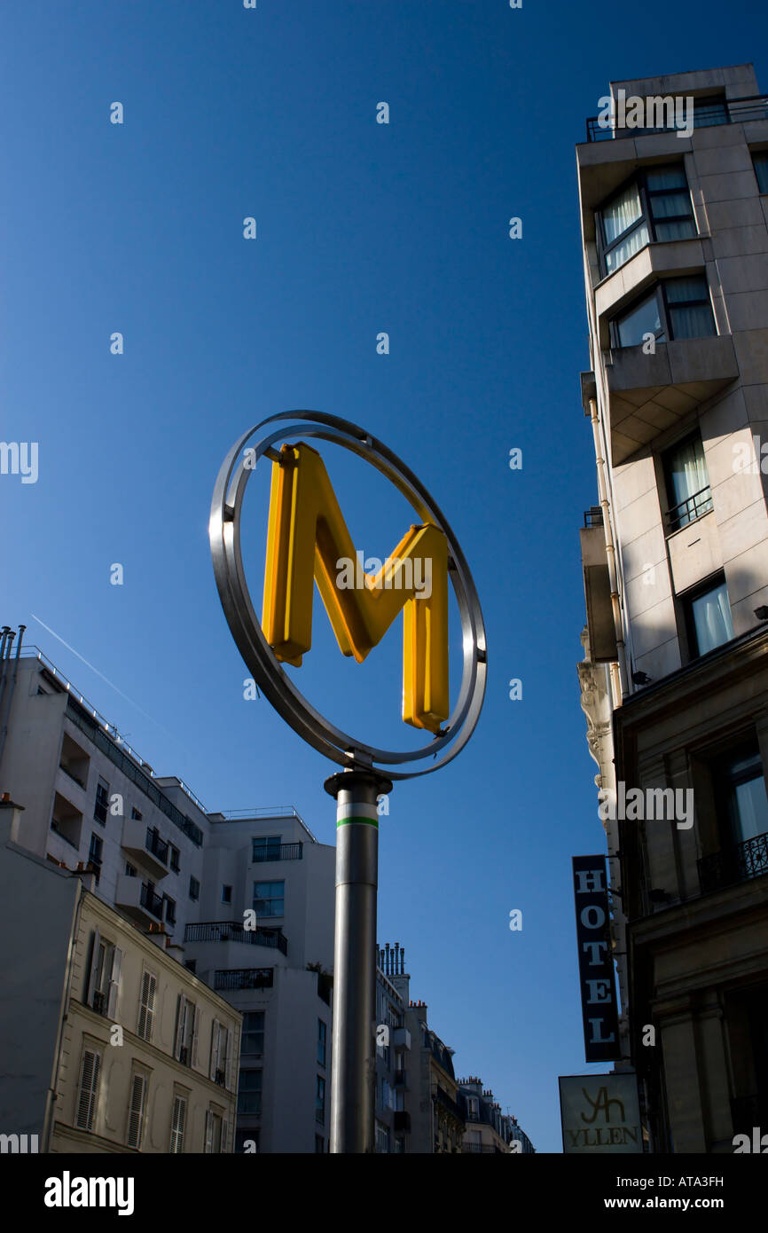 Parisian metro ticket hi-res stock photography and images - Alamy