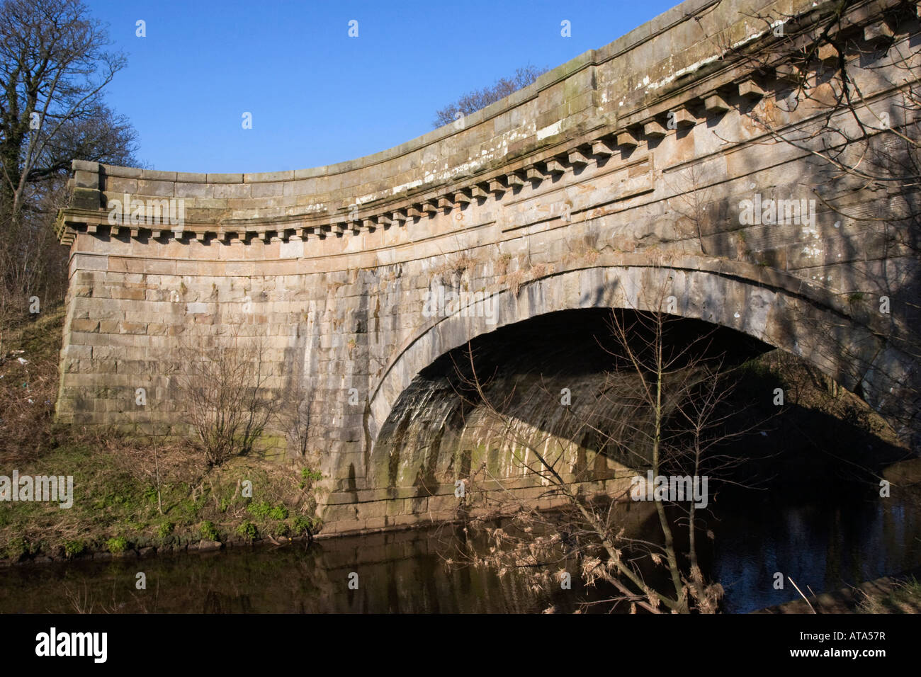 The Wyre Aqueduct carrying the Lancaster Canal over the River Wyre at ...