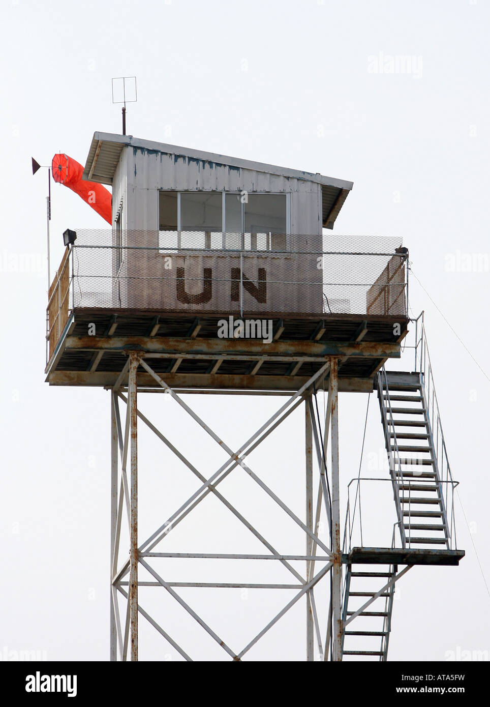 Turkish cypriot border hi-res stock photography and images - Alamy