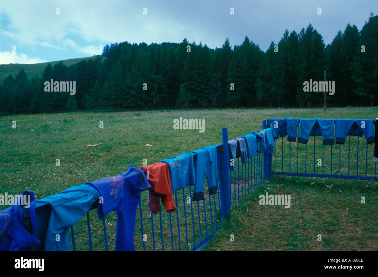 Laundry fence hi-res stock photography and images - Alamy