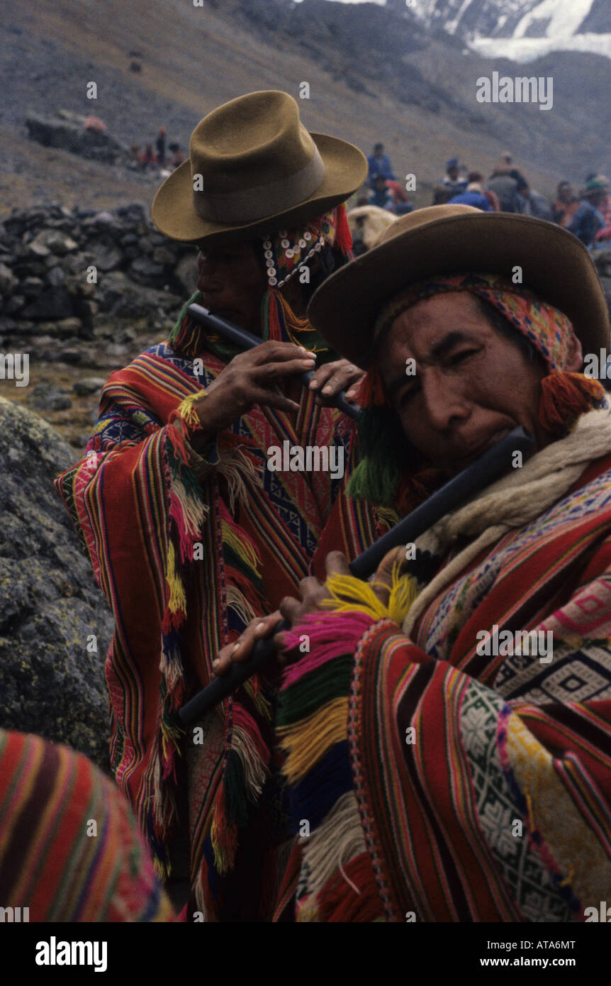 Quena playing hi-res stock photography and images - Alamy