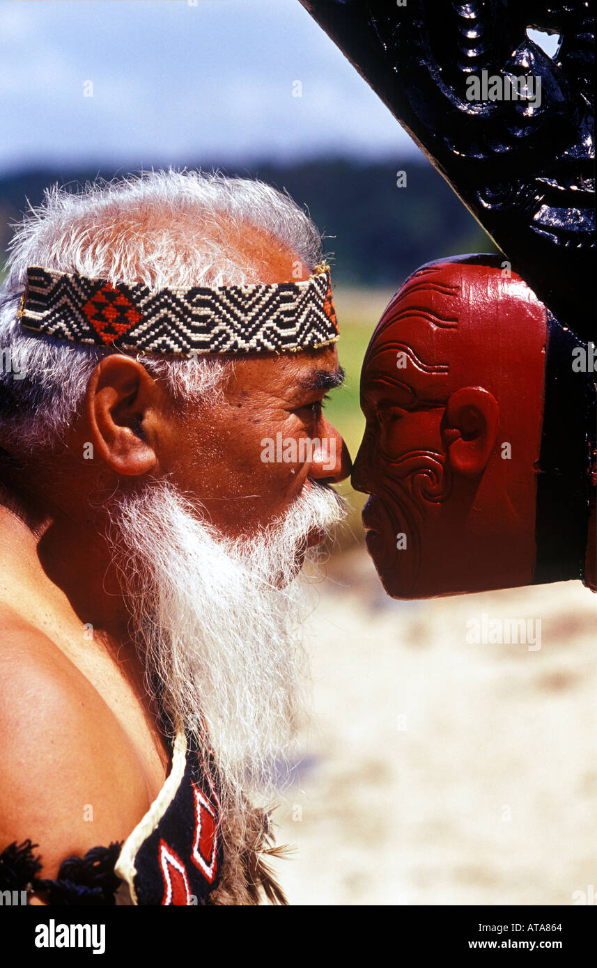 Hongi hi-res stock photography and images - Alamy