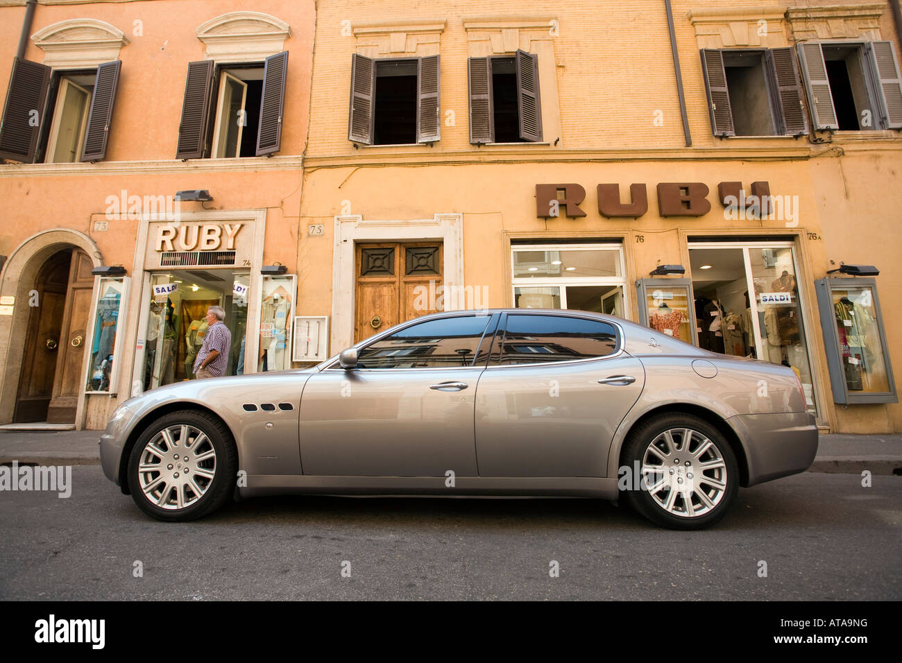 Parked Maserati, Via Frattina, Rome Stock Photo - Alamy