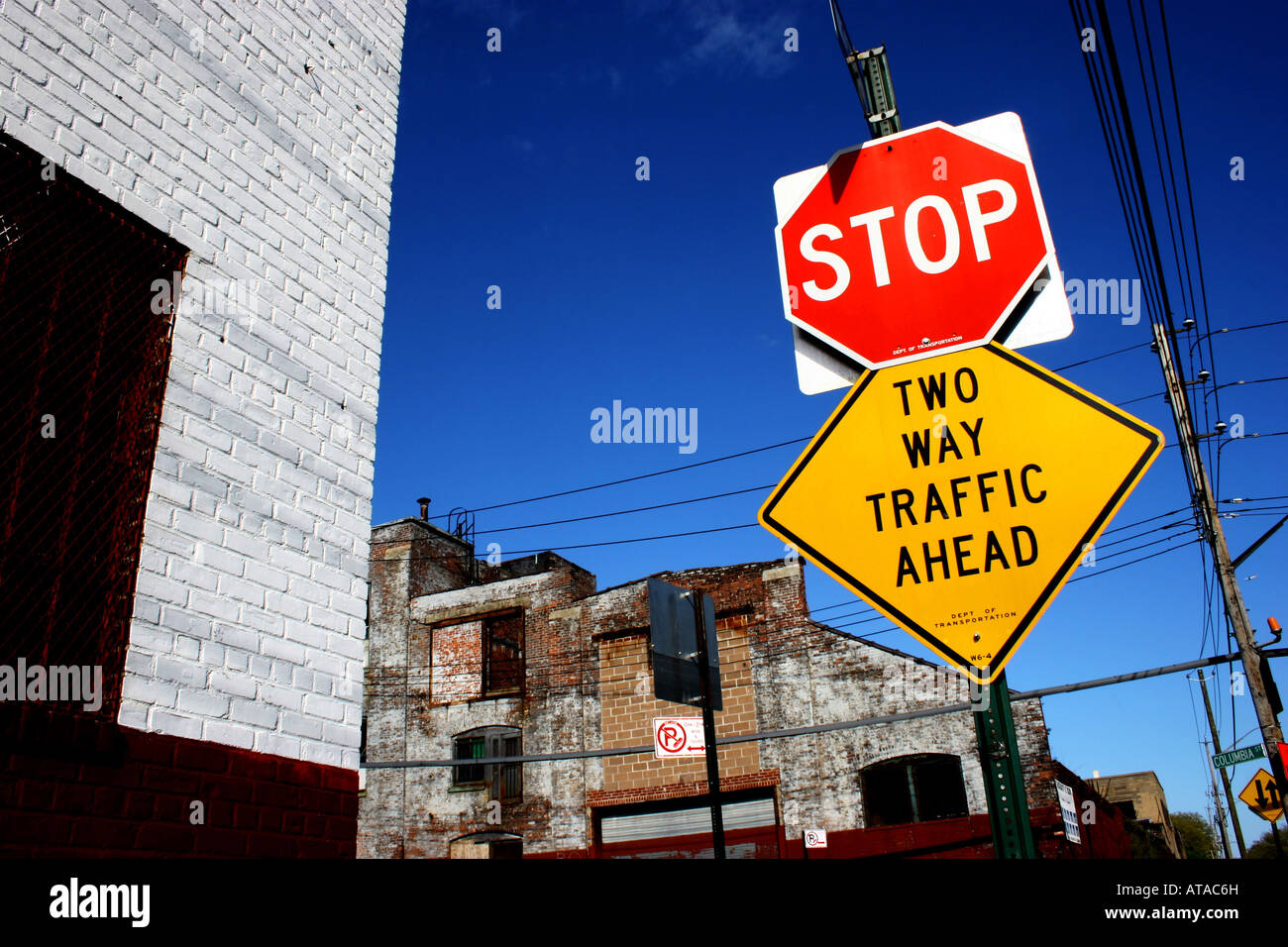 Two Signs High Resolution Stock Photography and Images - Alamy