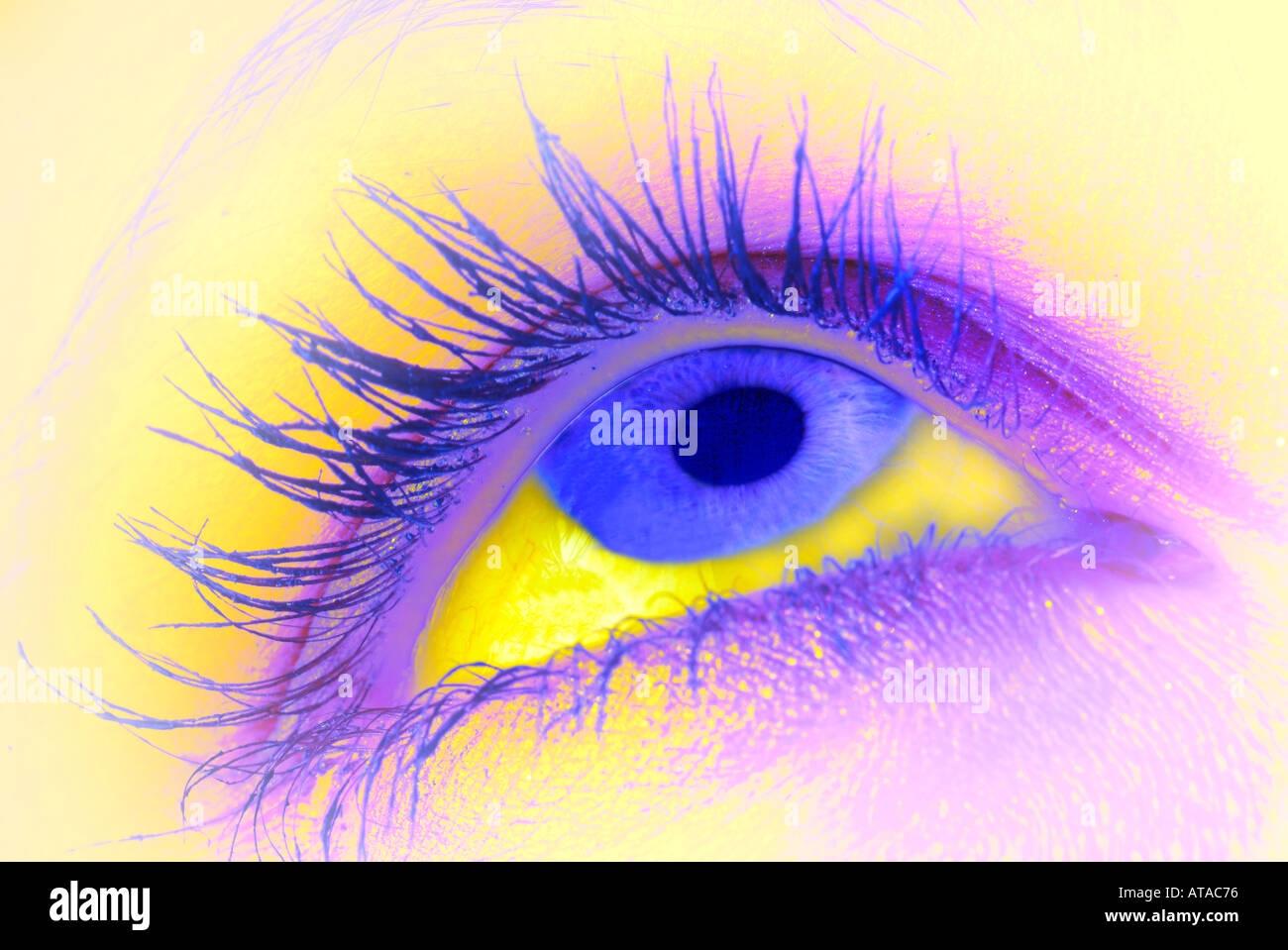 Dramatic close up female eye hi-res stock photography and images - Alamy