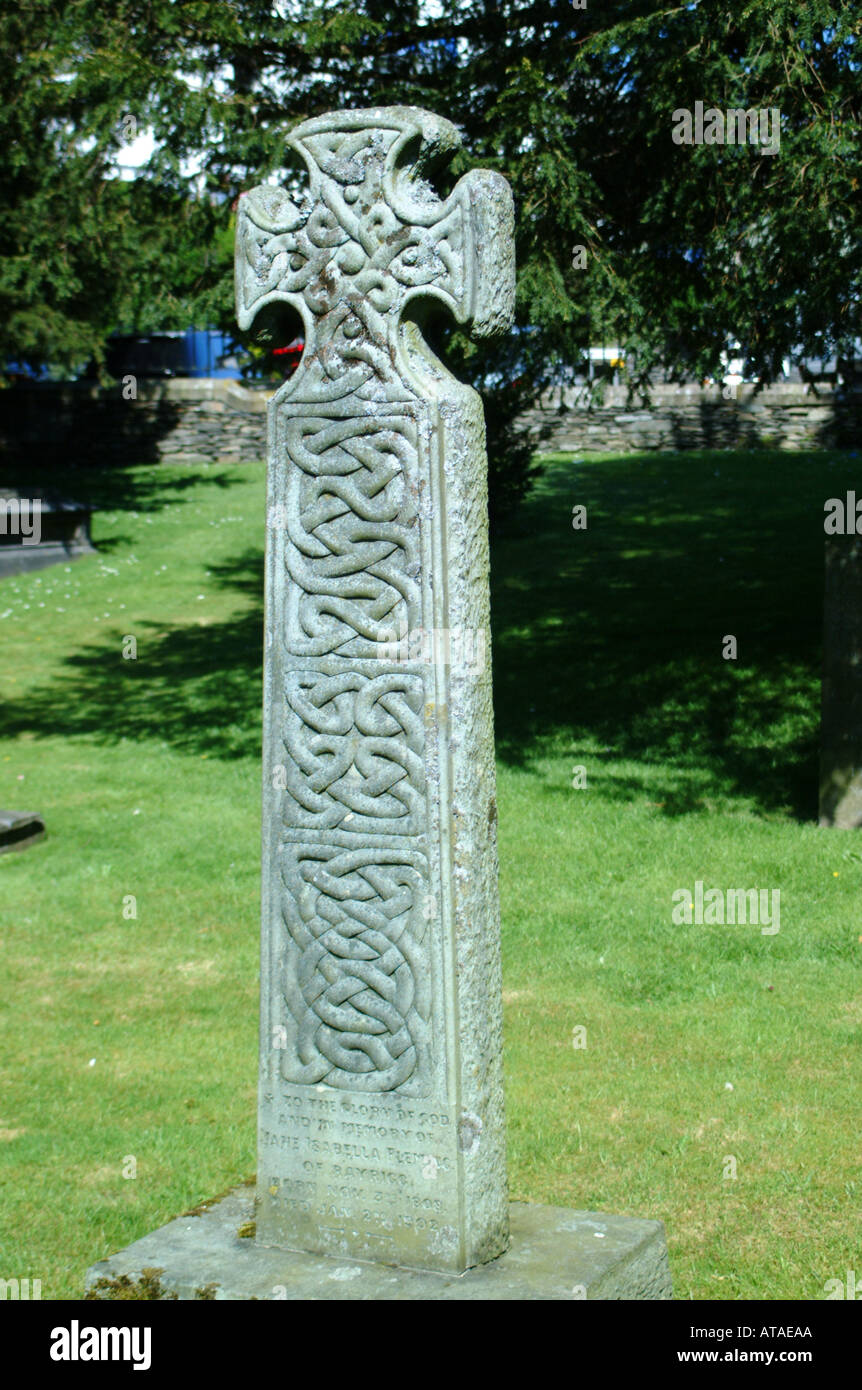 a celtic cross in a churchyard Stock Photo - Alamy