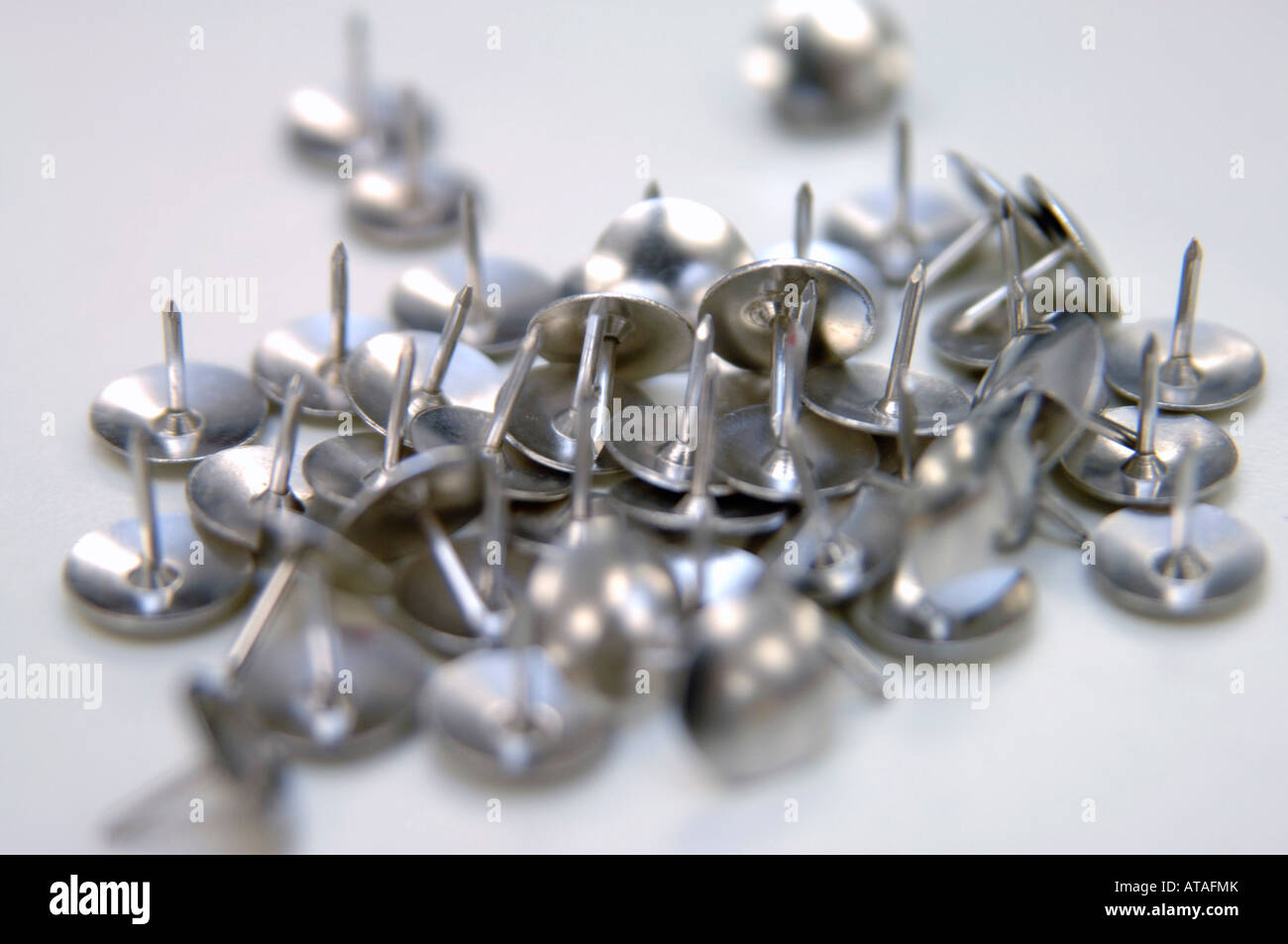 Close up drawing pins hi-res stock photography and images - Alamy