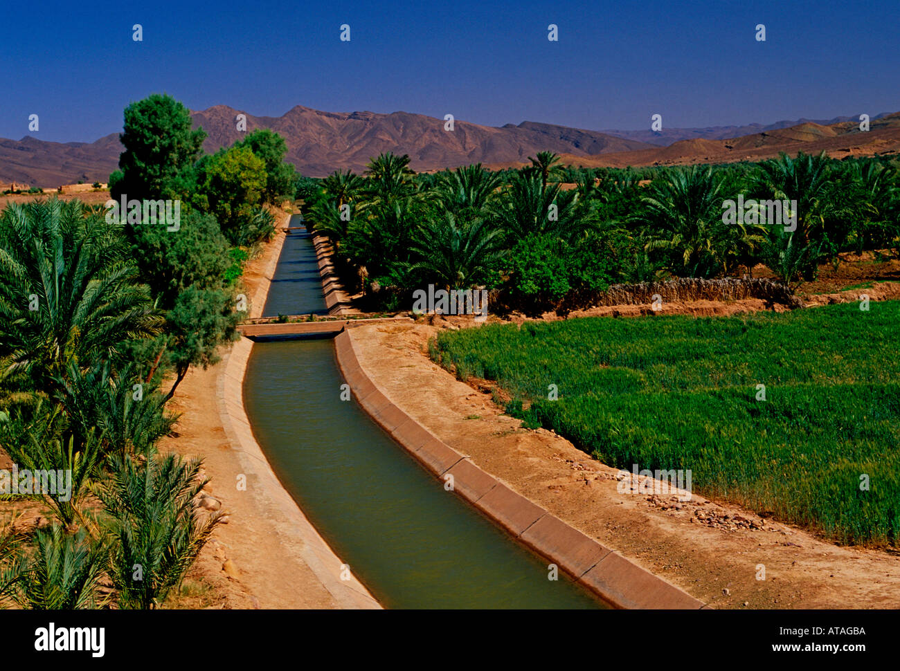 irrigation channel, Oulad Atmane, Draa River, Draa Valley, Draa River ...