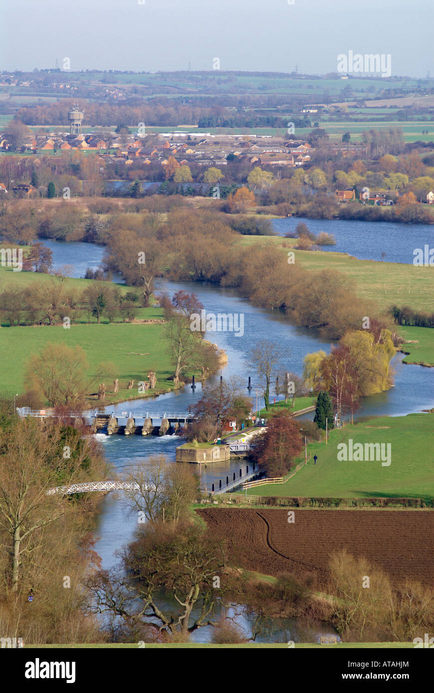 The River Thames near Dorchester-on Thames, with Day's Lock in the ...