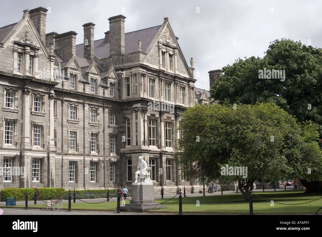 Trinity College Quad Dublin High Resolution Stock Photography and ...
