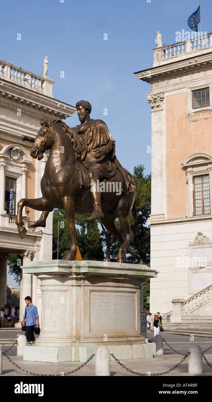 Statue of marcus aurelius rome hi-res stock photography and images - Alamy