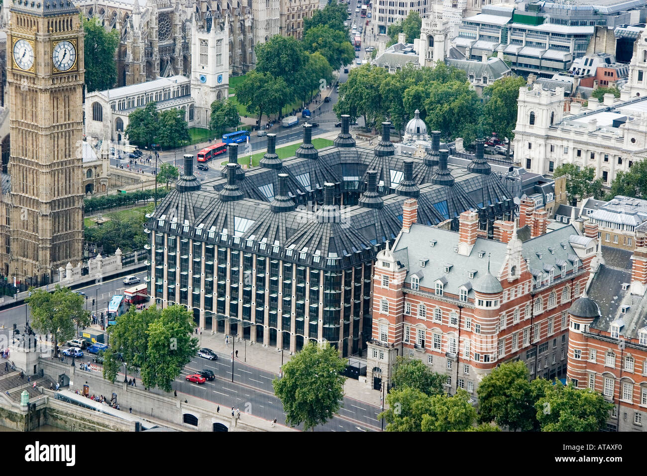 Port cullis hi-res stock photography and images - Alamy