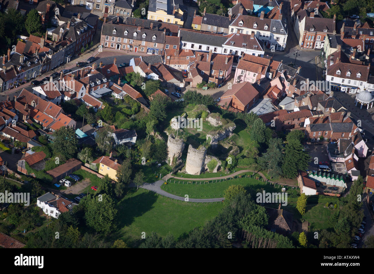 Bungay castle hi-res stock photography and images - Alamy