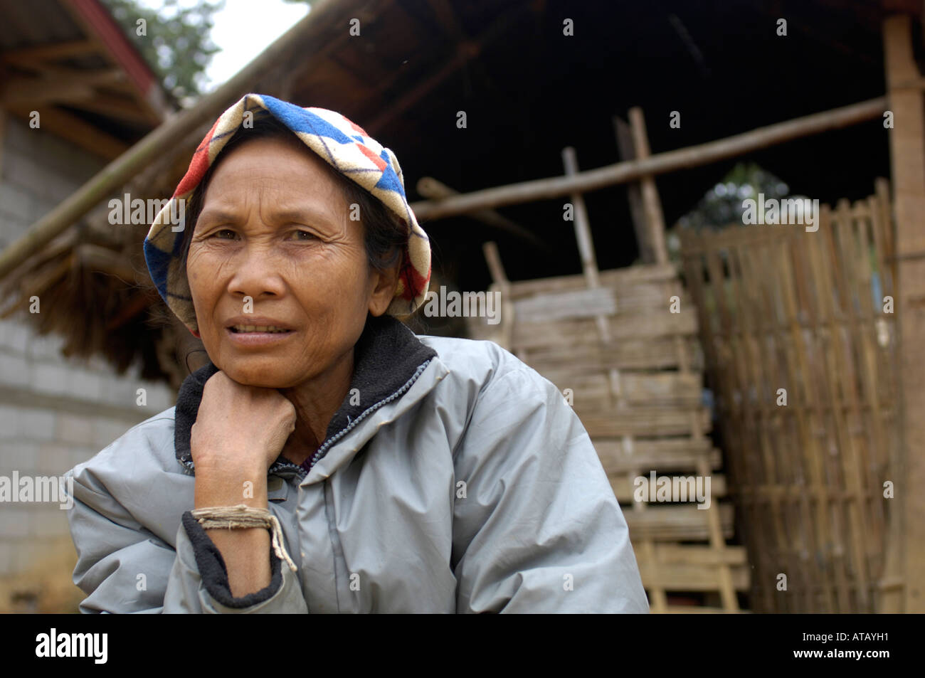 Khamu laos hi-res stock photography and images - Alamy