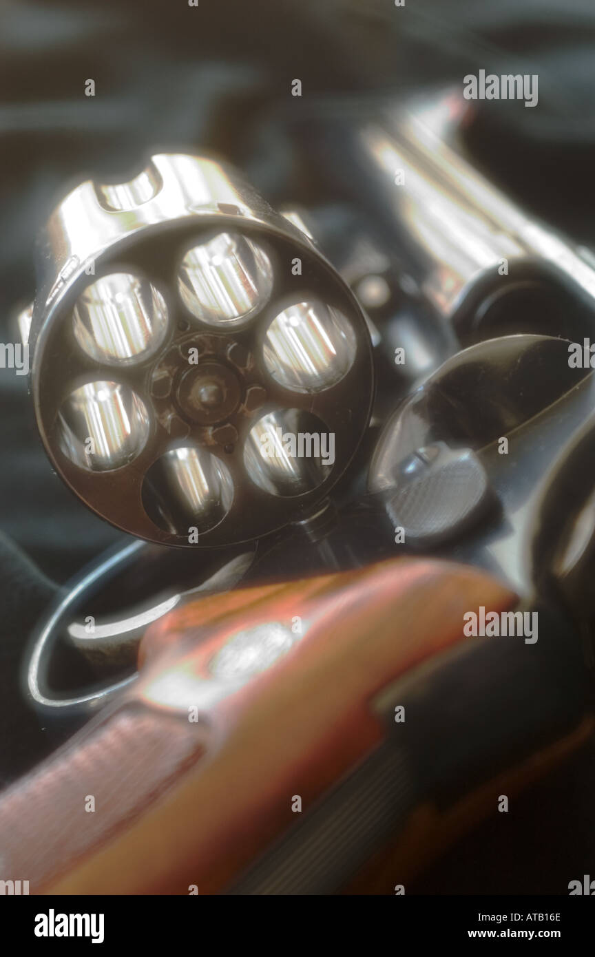 Revolver Chamber Stock Photos & Revolver Chamber Stock Images - Alamy