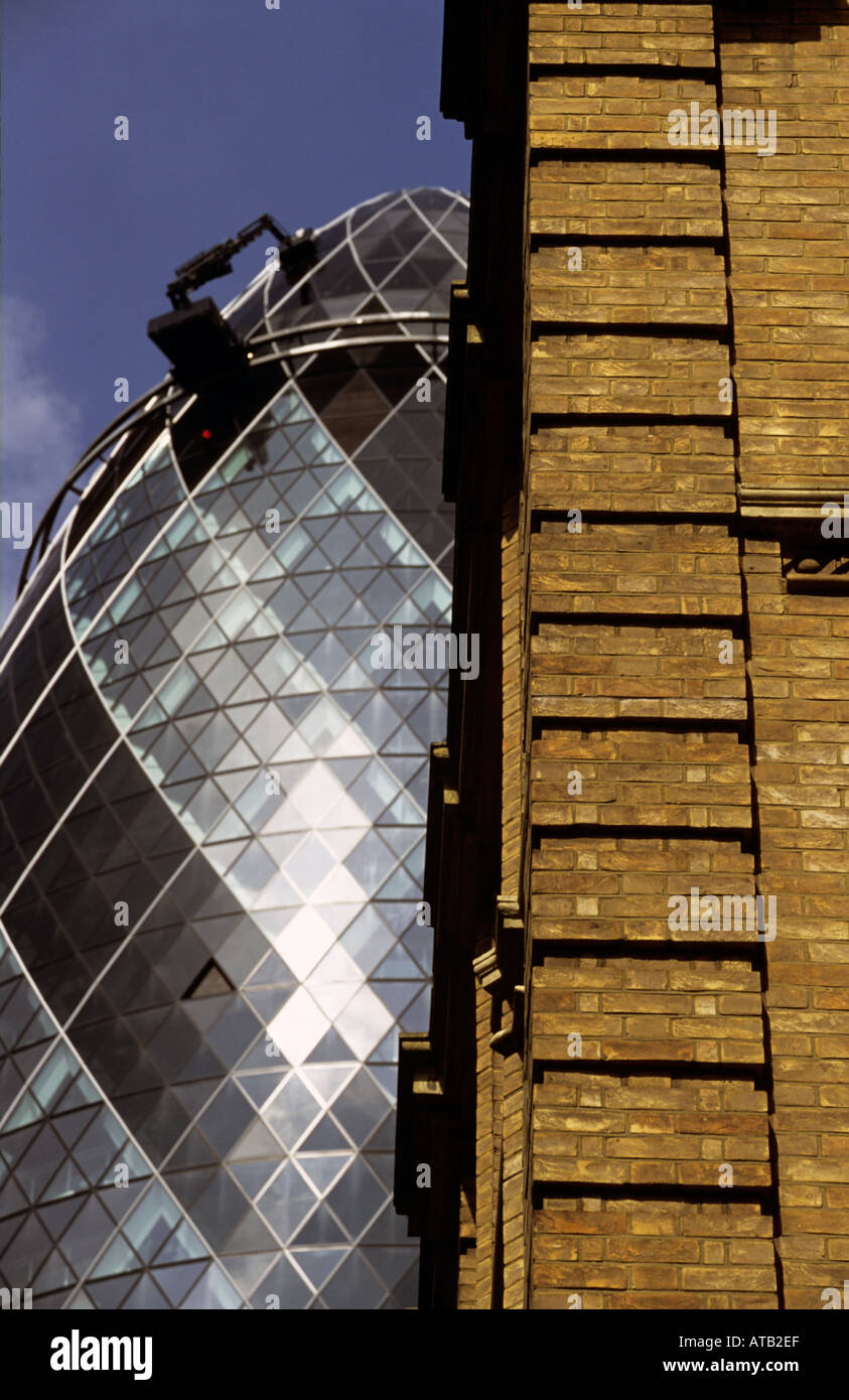 Swiss RE Building City of London Stock Photo - Alamy