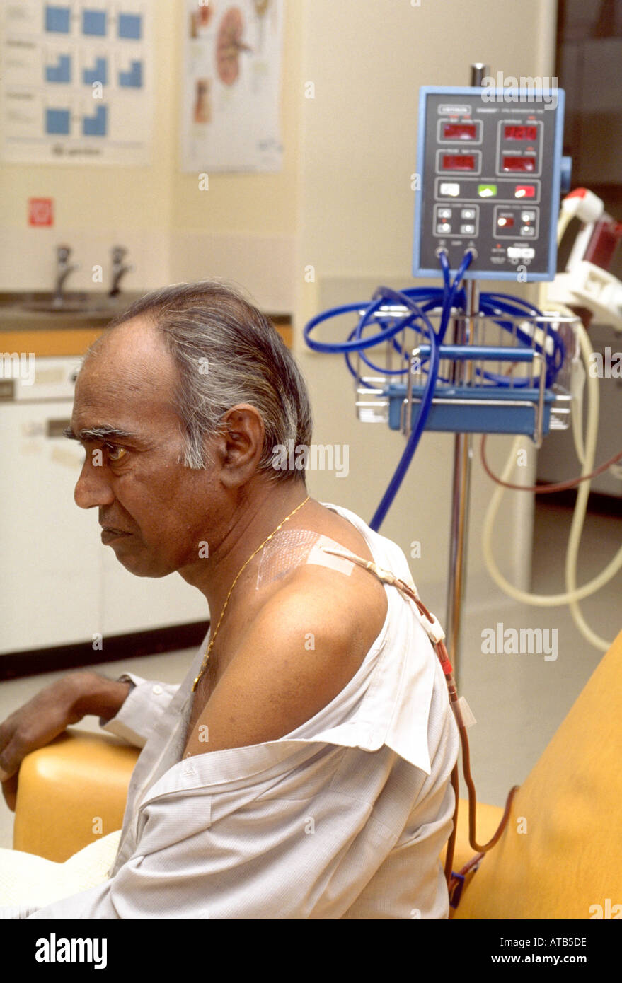 Dialysis haemodialysis hi-res stock photography and images - Alamy