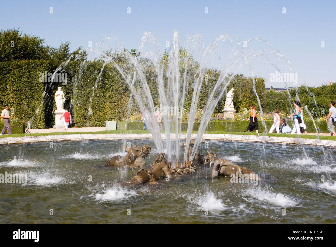 Fountain, Chateau de Versailles, France Stock Photo - Alamy