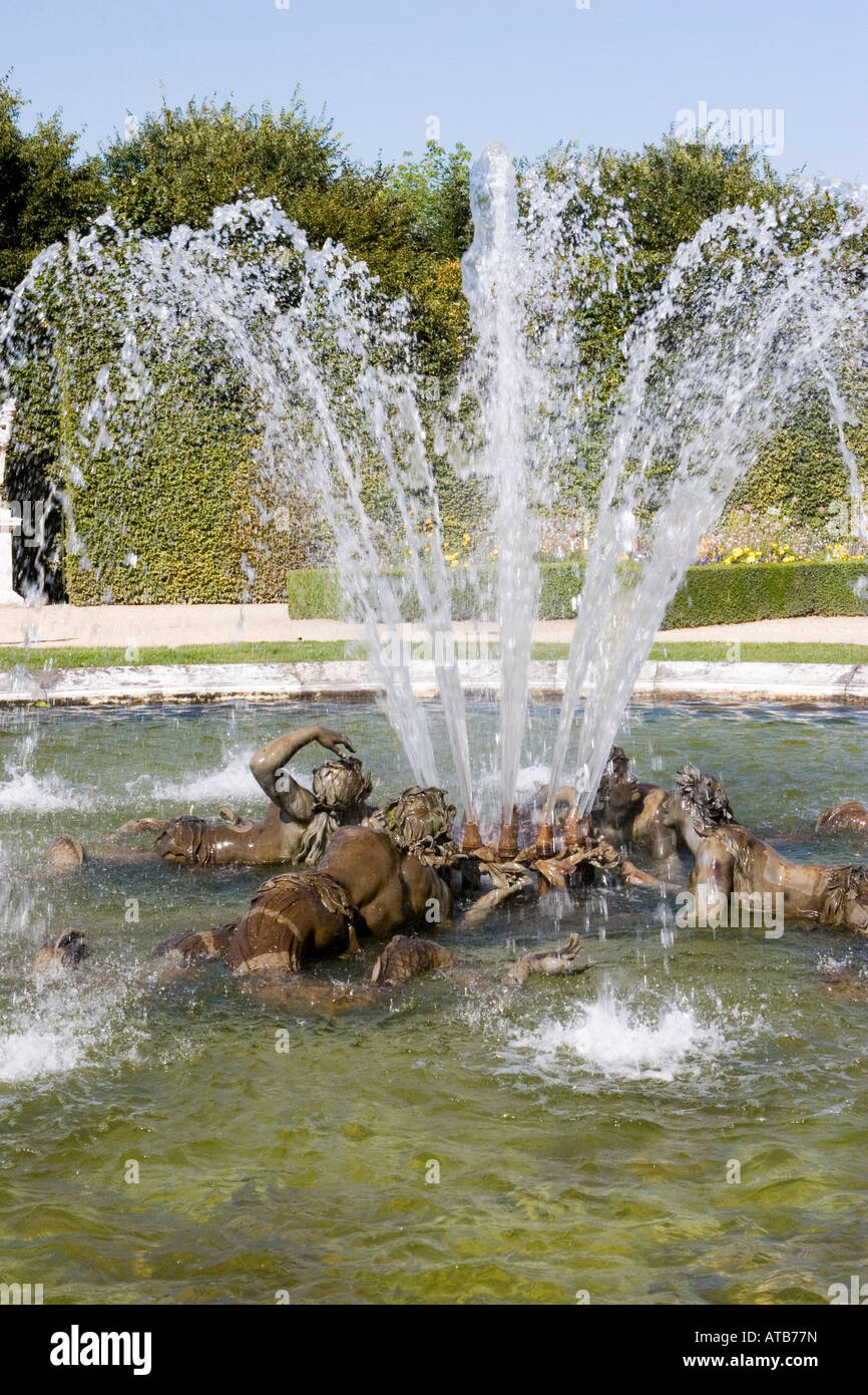 Fountain at Chateau de Versailles France Stock Photo - Alamy