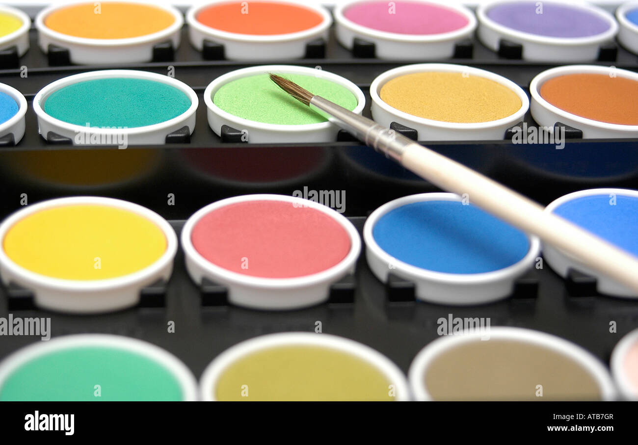Intense color palette hi-res stock photography and images - Alamy