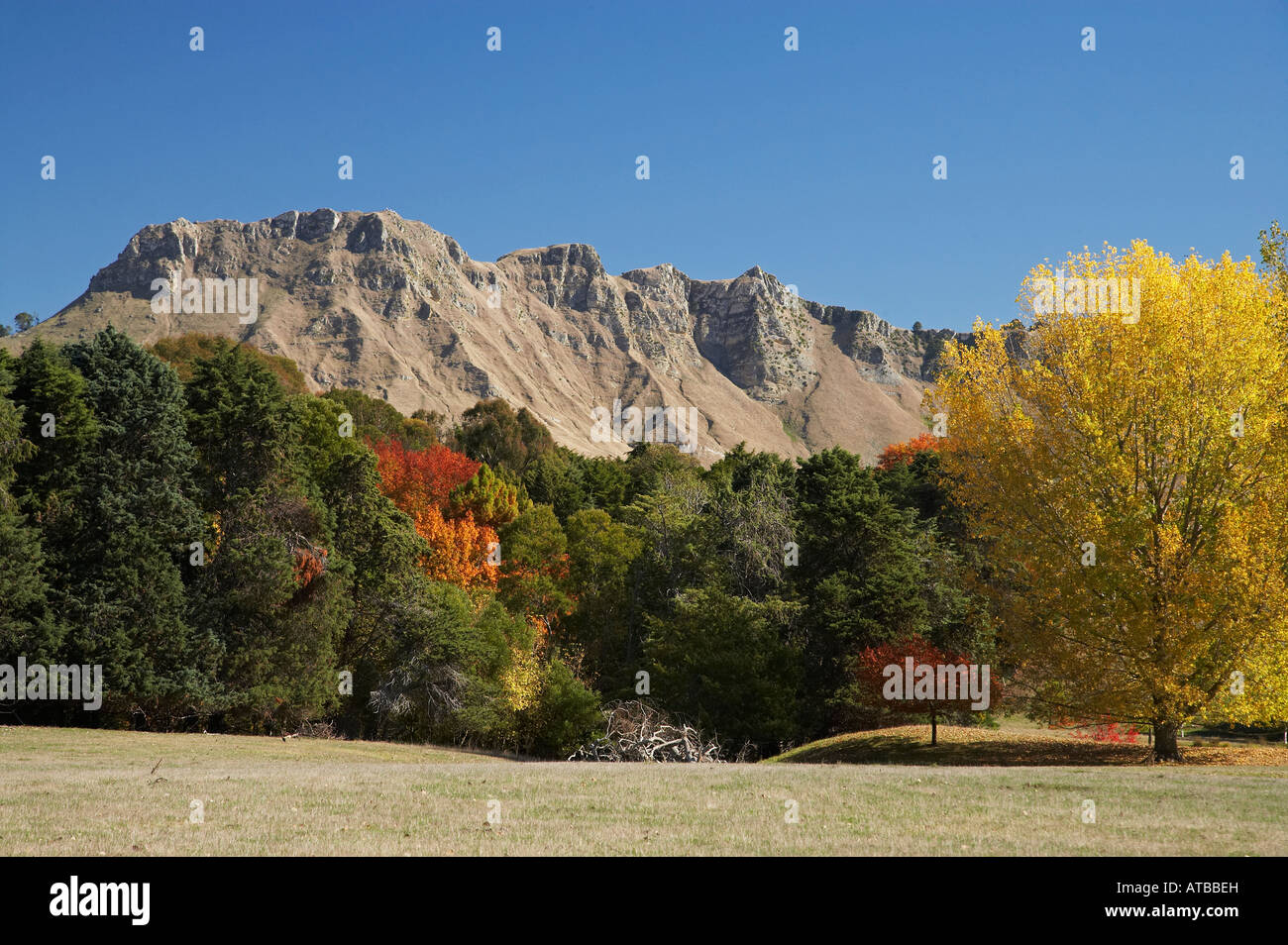 Te mata range hi-res stock photography and images - Alamy