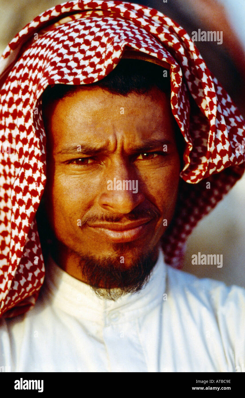 Portrait man arab beard hi-res stock photography and images - Alamy