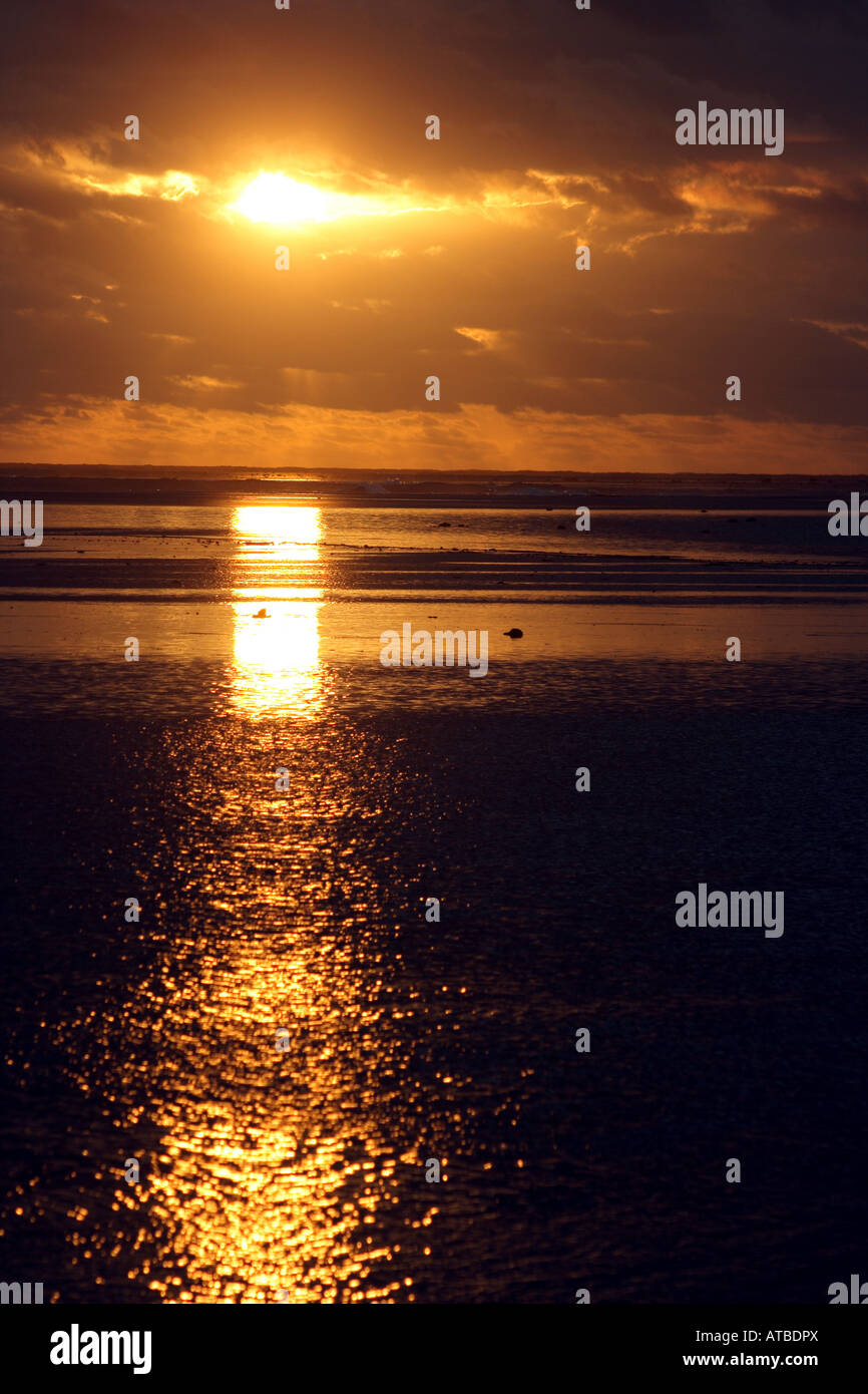 SPECTACULAR SUNSET ACROSS LAGOON FIJI ISLAND RESORT VERTICAL BDB11417 ...
