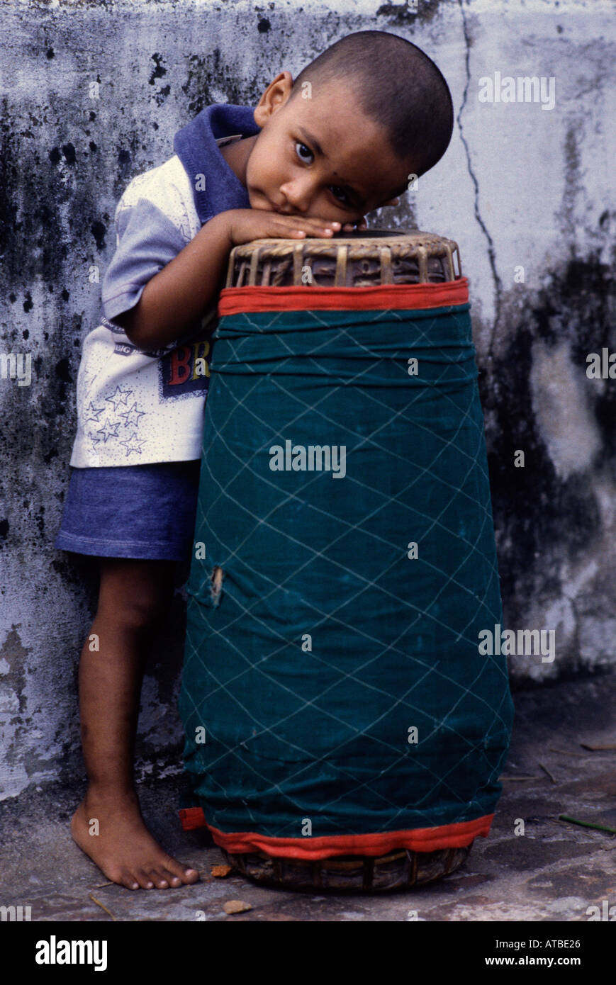 Miruthangam hi-res stock photography and images - Alamy