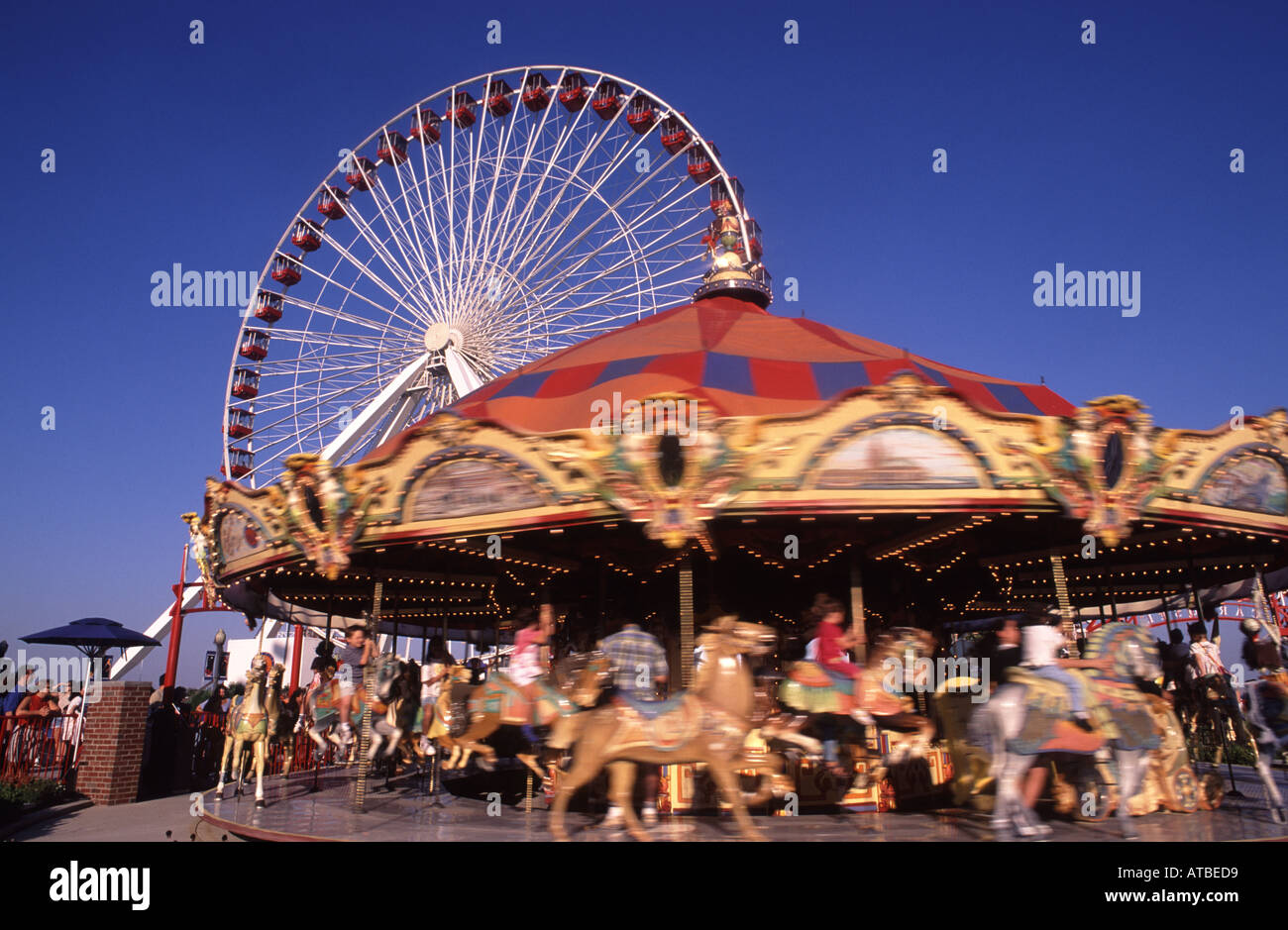 caroucel wheel, chicago Stock Photo - Alamy