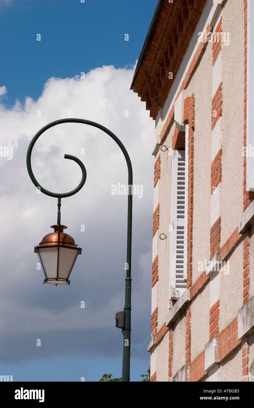 Cheverny village hi-res stock photography and images - Alamy